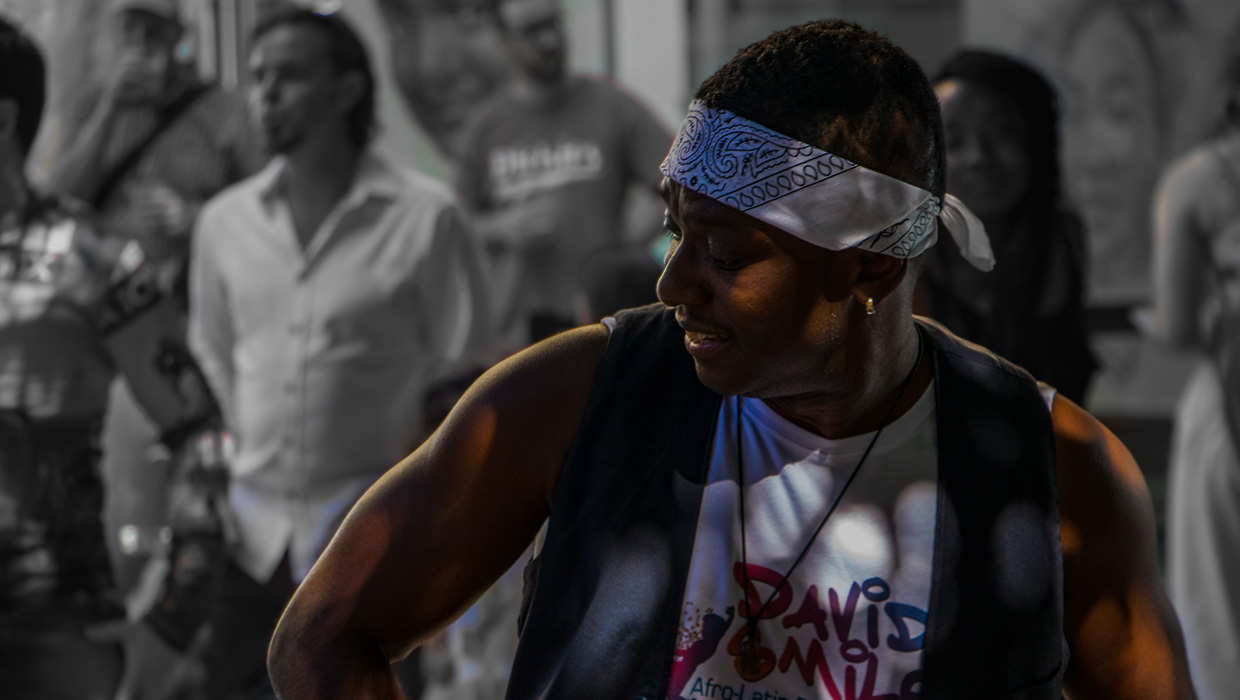 Latin Dance Classes Melbourne - David Smile Dance