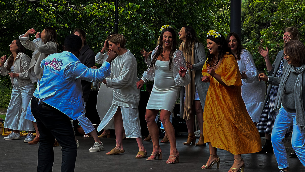 Hens Party - David Smile Dance